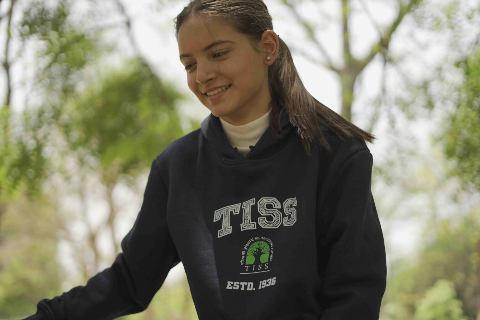 Buy College Hoodies in Bulk | Design Your Own College Hoodie