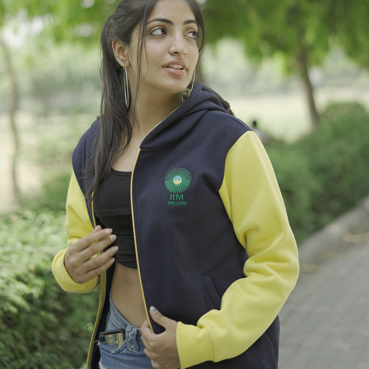 UniStreet – Personalised Hoodies and T-Shirts for School, College ...
